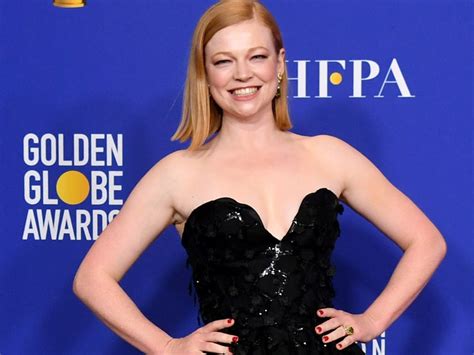 Successions Sarah Snook Quietly Married Comedian Dave Lawson During