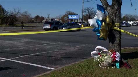 Photos 7 Dead Including Gunman In Mass Shooting At Chesapeake Walmart