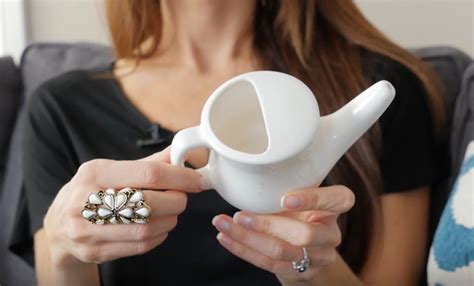 How To Use A Neti Pot – The Simplicity Project