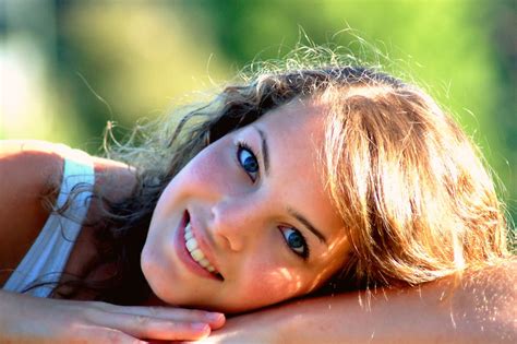 Close Up Portrait By Annas Day Dreams On Deviantart