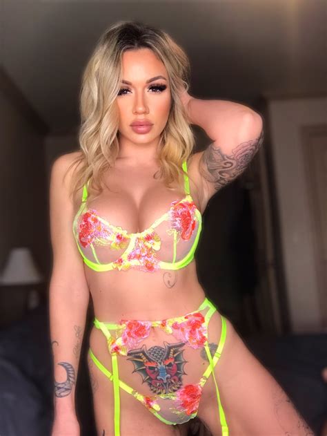 Blaire💋 On Twitter Hey Hey Hey Vegas 🎰 Your Girl Is In Town And