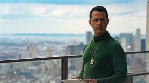 Jeremy Strong Reveals Kendall Roy Succession Season 4 Wardrobe In Gq