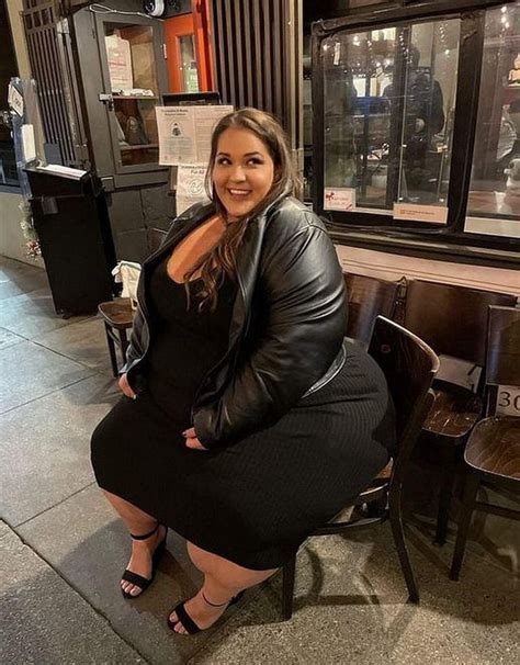 Are You Gonna Help 💦💦 R Ssbbw 400lb Plus