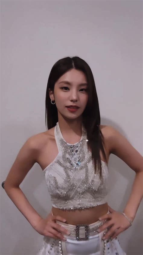 Hwang Yeji Itzy Thailand Fanclub