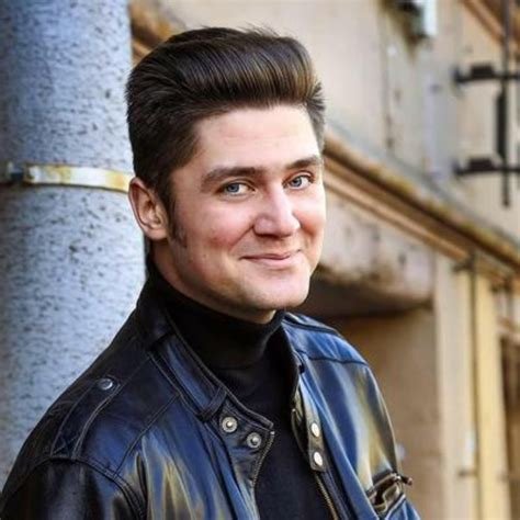 stanislav savinov lead system administrator service