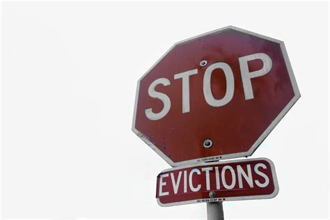 Experts Claim 30 40 Million Americans Could Face Evictions Invisible