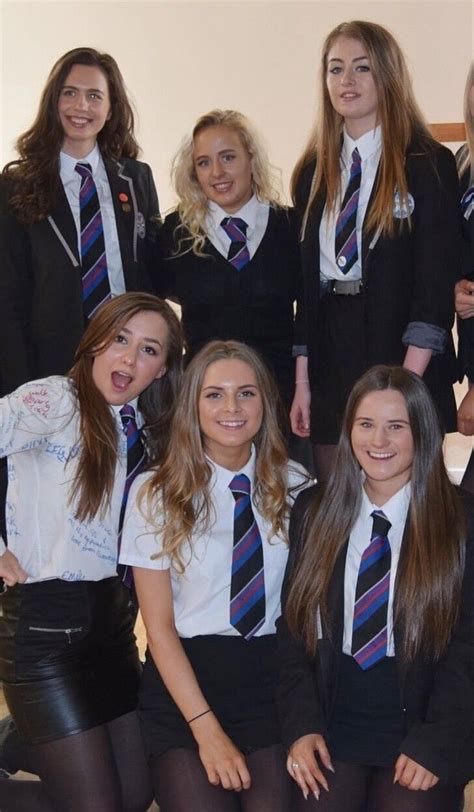 Pin By Valerie Angelina On Chicas Colegialas School Girl Dress Tight