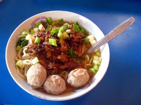 Bakso Wallpapers Top Free Bakso Backgrounds Wallpaperaccess
