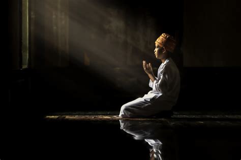 Bacaan Doa Kamilin Atau Doa Setelah Tarawih Lengkap Dengan Latin Dan