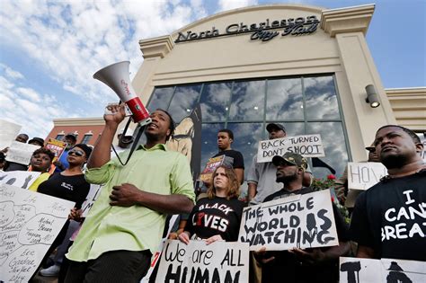 Officer Who Killed Walter Scott Is Fired And Police Chief Denounces