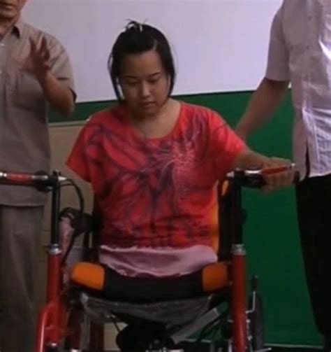 Image Tagged With Triple Amputee Dhd Woman Legless Girl Ujikol1 On