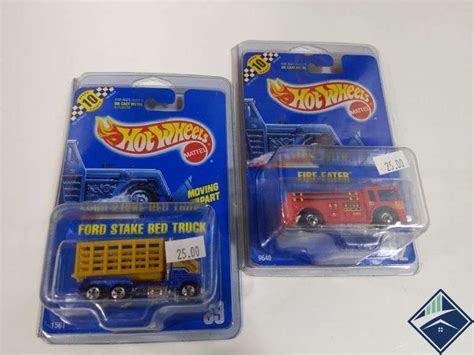 Hot Wheels Speed 10 Point Fire Eater And Ford Stake Bed Truck Collector