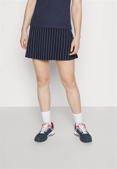 Fila Skort Anna Falda De Deporte Navy White Azul Marino Zalando Es