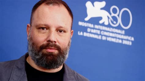 Yorgos Lanthimos Comments On Emma Stones Graphic Sex Scenes In Poor