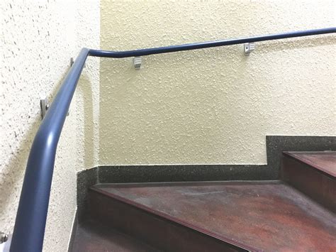 マンション共用部階段手すり施工事例（東京都内no 070） Toto手すりの通販｜diy手すり取付｜高齢者・介護