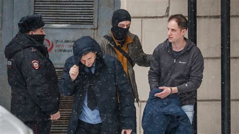 Russia Extends U S Reporter Evan Gershkovichs Detention The New