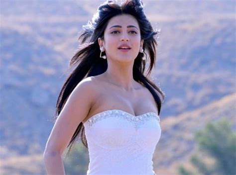 Shruti Haasan Movie Scene