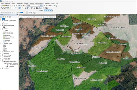 how do i calculate the area percentage of a polygon in a buffer in