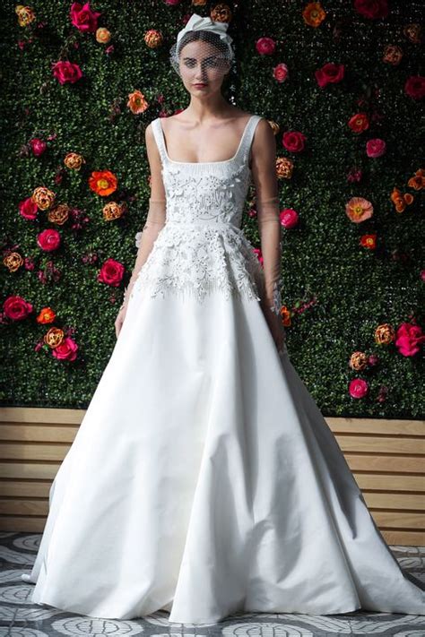 Best Wedding Dresses From Bridal Fashion Week Spring 2018 – Wedding
