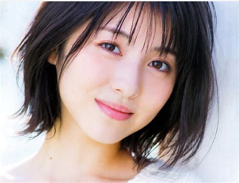ガーシー砲 人気女優 浜辺 美波の実業家とのパパ活を暴露！川口春奈も関係が？