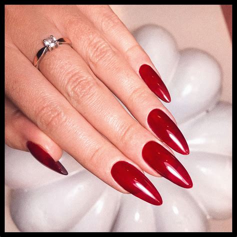 Red Manicure красный маникюр наращивания ногтей Red Manicure Elegant