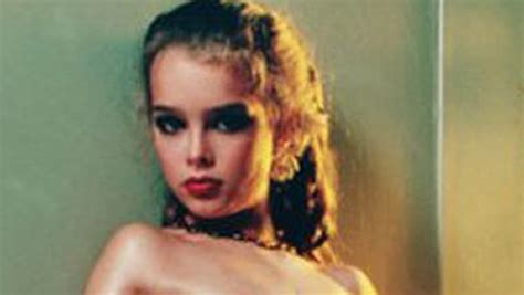 Weggehaalde Naaktfoto Brooke Shields Gewoon Te Zien In Brussel De Morgen