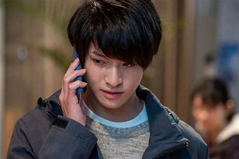 連続テレビ小説「おかえりモネ」第109話。亮のことを心配する悠人（高田彪我）（c）nhk ― スポニチ Sponichi Annex 芸能