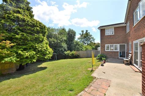 4 Bedroom Property For Sale In Rocks Park Road Uckfield East Sussex
