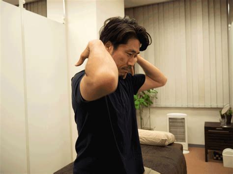 肩こりの解消方法を徹底まとめ！ストレッチ・マッサージ・ツボなどを鍼灸院の院長先生に聞いてきました リカバリーウェア・寝具の専門店