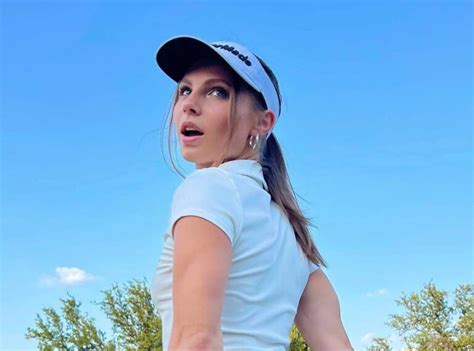 Kelly Jane Caron Biography Age Height Figure Net Worth Newzoz