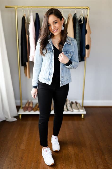 Six Ways To Wear White Sneakers Pumps And Push Ups Sneaker Outfits