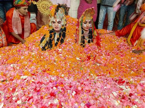 Huge Crowd Of Devotees Gathered On The Last Day Of Shri Krishna Leela