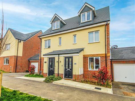 3 Bed Semi Detached House To Rent In Homington Avenue Badbury Park