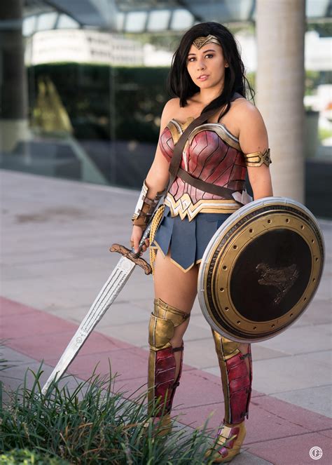 Gal Gadot Wonder Woman Costume