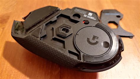 Logitech G502 Lightspeed Review The Iconic Mouse Meets Logitechs