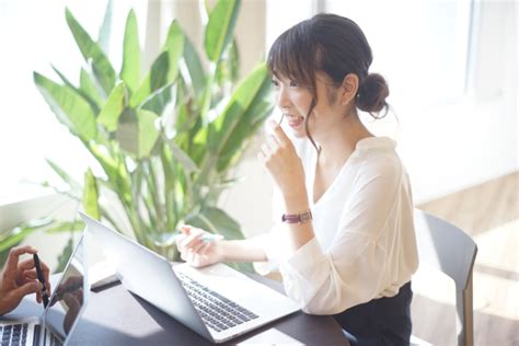 「ご自愛ください」の言葉の意味や正しい使い方を例文付きで解説 セキララゼクシィ