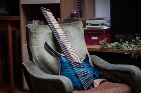 Pin De Sam En Guitars Basses Guitarists And Bass Players Guitarra