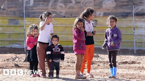 Syrian Refugees Enjoy More Support Than Others Ams Told Bbc News