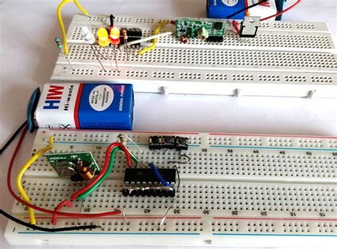 Simplest Transmitter And Receiver Circuit Diagrams