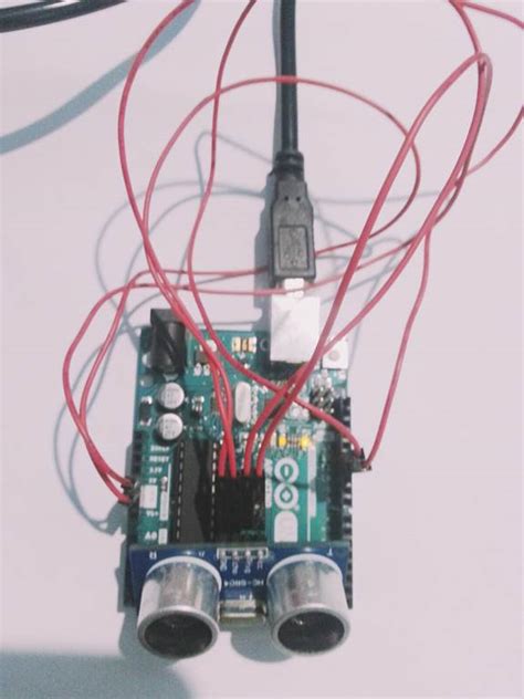 ultrasonic range detector with arduino using the sr04