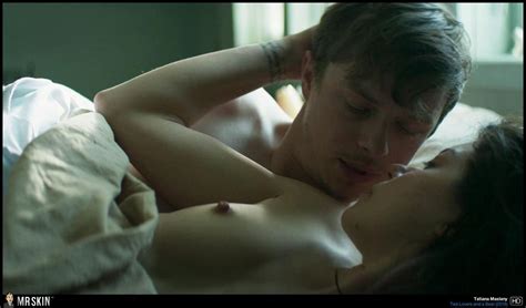 Skinstant Video Selections Two Lovers And A Bear Eadweard The Whole