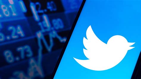 Twitter To Settle Class Action Lawsuit For 810 Million