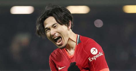 南野、劇的同点弾＆アシスト クロップ監督「最高のタイミングでのゴールだった」 サンスポ