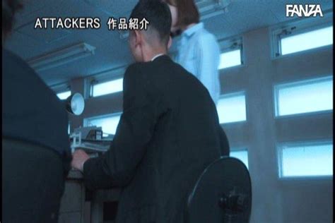 Adn 417 人妻女上司の無防備に透けて見えるtバックに僕の理性は狂ってしまった。 黒川すみれ Post3 無料av動画