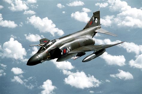 Interesting Facts About The Mcdonnell Douglas F 4 Phantom Ii The