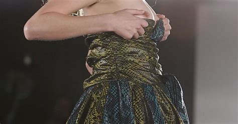 Bijou Phillips Wardrobe Malfunction Boob Slip Imgur