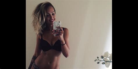 Caroline Receveur Sexy Sur Instagram Purebreak