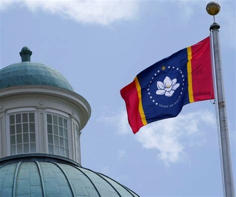 Mississippi Voters Approve New Flag Design