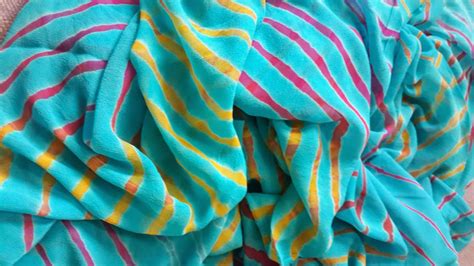 The Magic Tours Blog The Leheriya Jaipurs Famous Tie And Dye