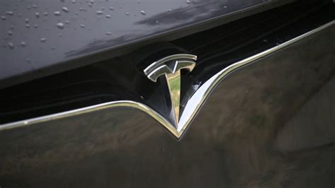 Tesla Autopilot Recall Over 2m Vehicles Recalled To Fix Defective